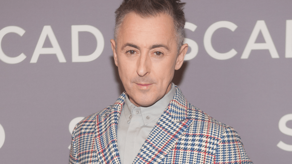 Alan Cumming says reality stars are 'basically drag queens'