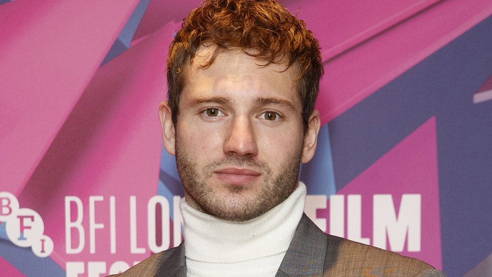 Alexander Lincoln On His Chill Coming Out & The Frenzy That Followed