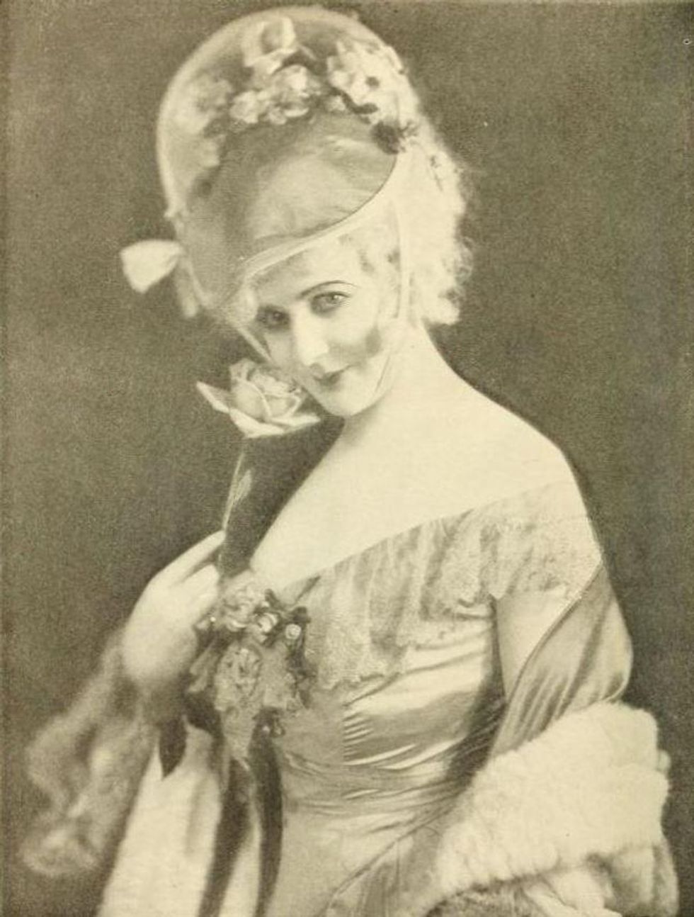 15 Vintage Photos of Drag Queens That Will Make Your Week