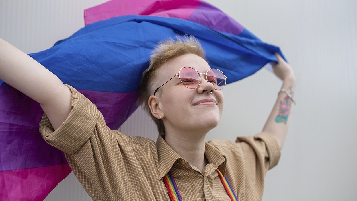 10 Facts You Never Knew About The Bisexual Flag 10-facts-you-never-knew-about-the-bisexual-flag
