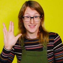 Jessie Earl - Trending Gay, LGBT & Queer Voices