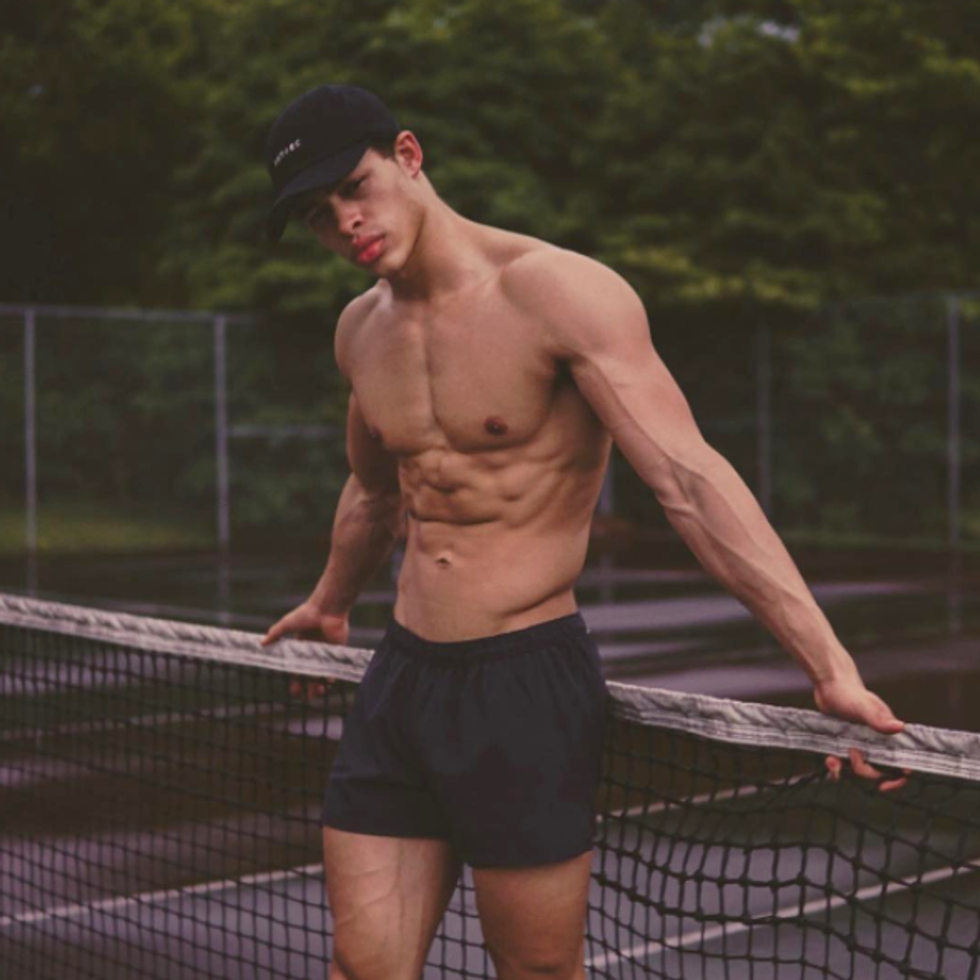 19 Pretty Boys Who Could Totally Be Abercrombie Models (If It Was 2003 ...