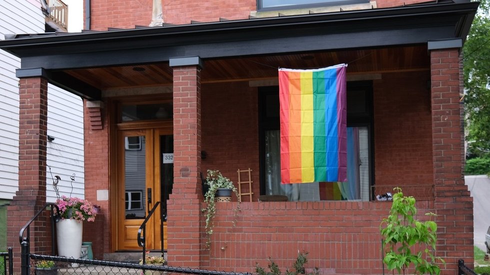 5 fun ways to celebrate Pride at home
