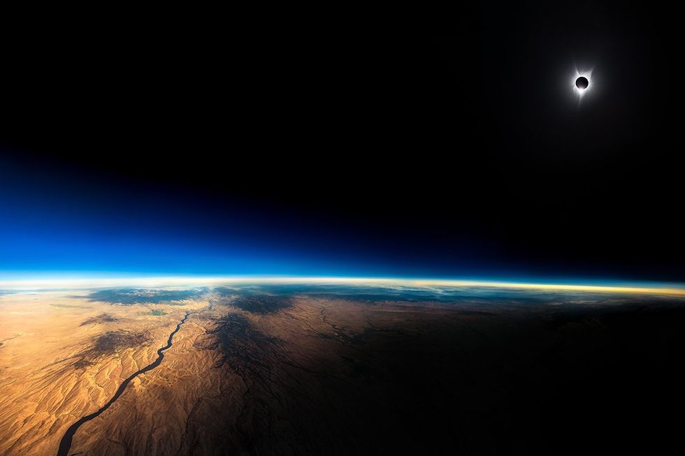 Tips for today’s eclipse, according to an astrophotographer