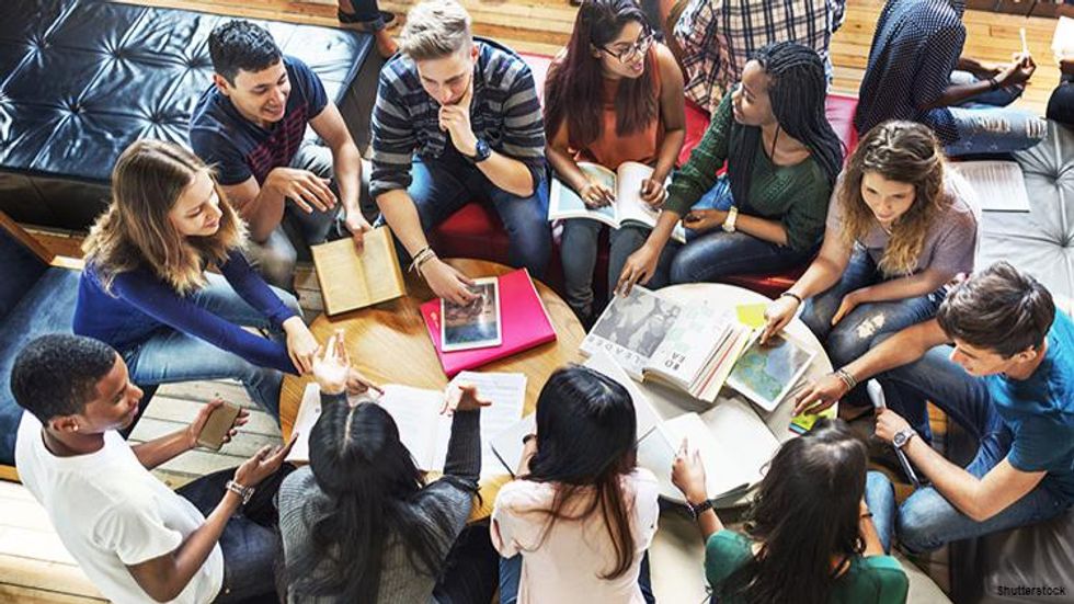 15 Reasons Why Coming Out in College Is Actually the Best