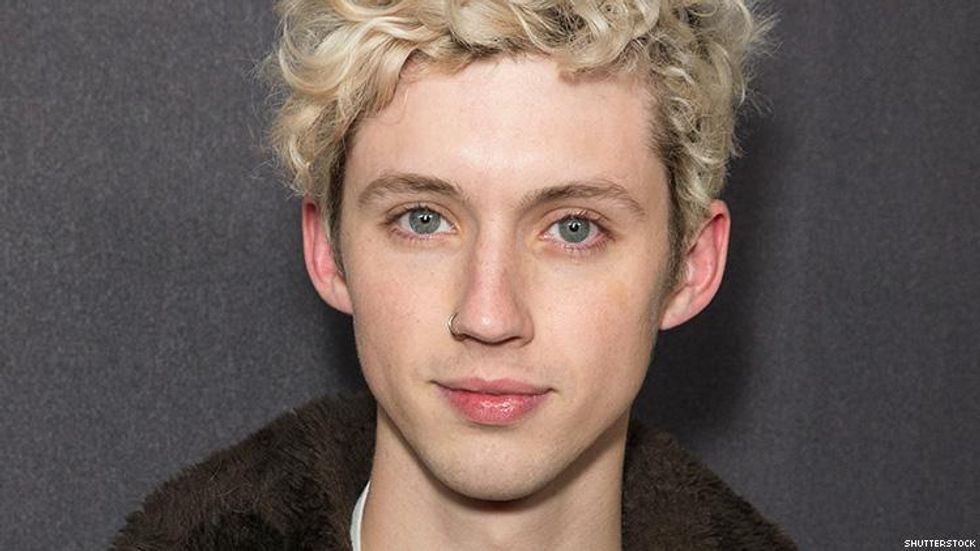 Troye Sivan Schools Internet Trolls Who Body Shamed Him