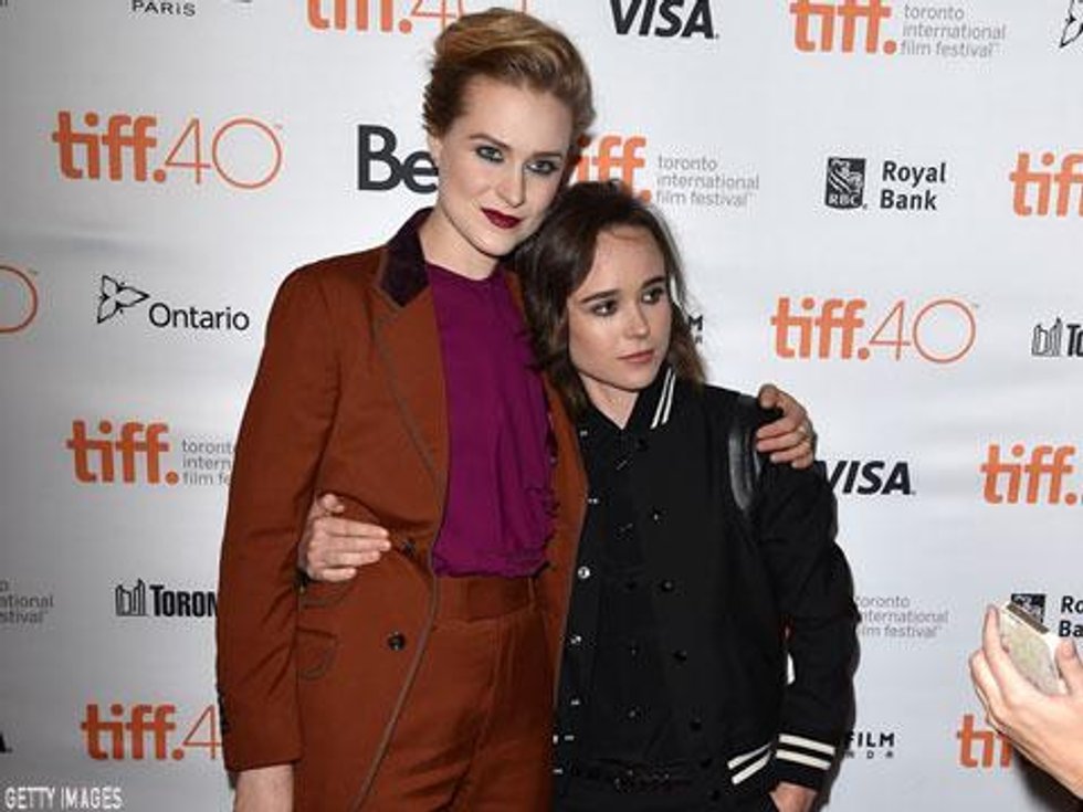 9 Pics of Ellen Page, Evan Rachel Wood, and Julianne Moore Crushing It ...