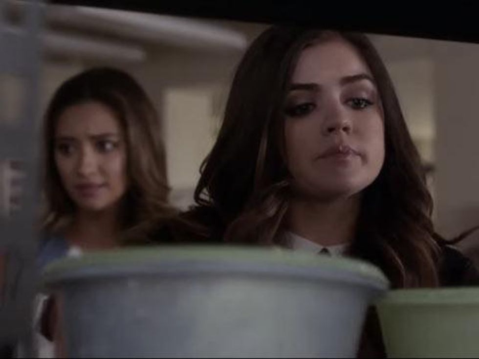 WATCH: Emily Pines for Paige In Pretty Little Liars Sneak Peek