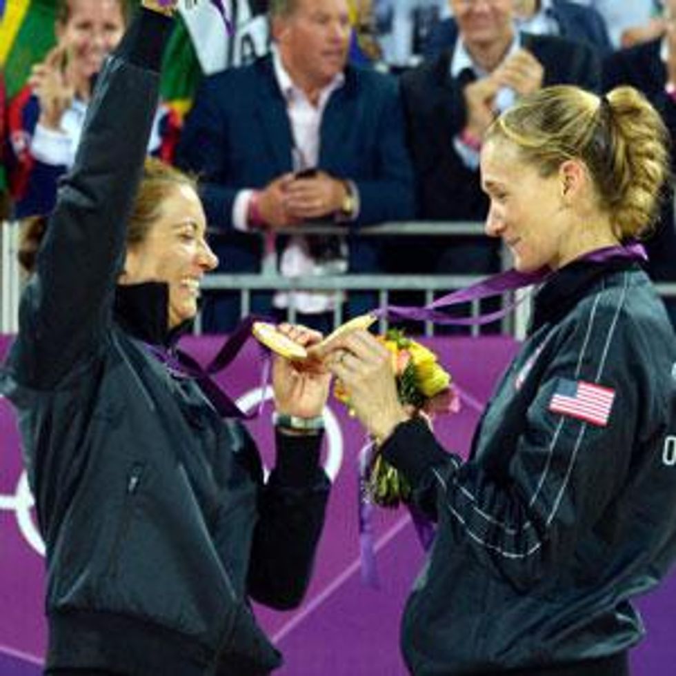 Kerri Walsh Jennings and Misty May-Treanor Win Third Consecutive ...