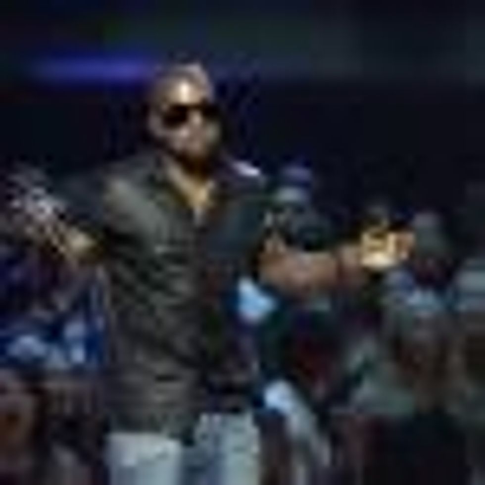 Kanye West s Overblown Ego Takes Center Stage at the 2009 MTV VMAs