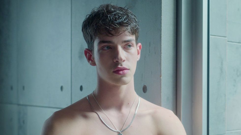 Manu Ríos Joins New Hospital Drama From Netflix & 'Élite' Creator