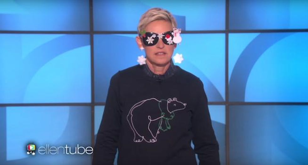 15 Epic Times Ellen DeGeneres Made Us Laugh and Cry During 2,000 ...