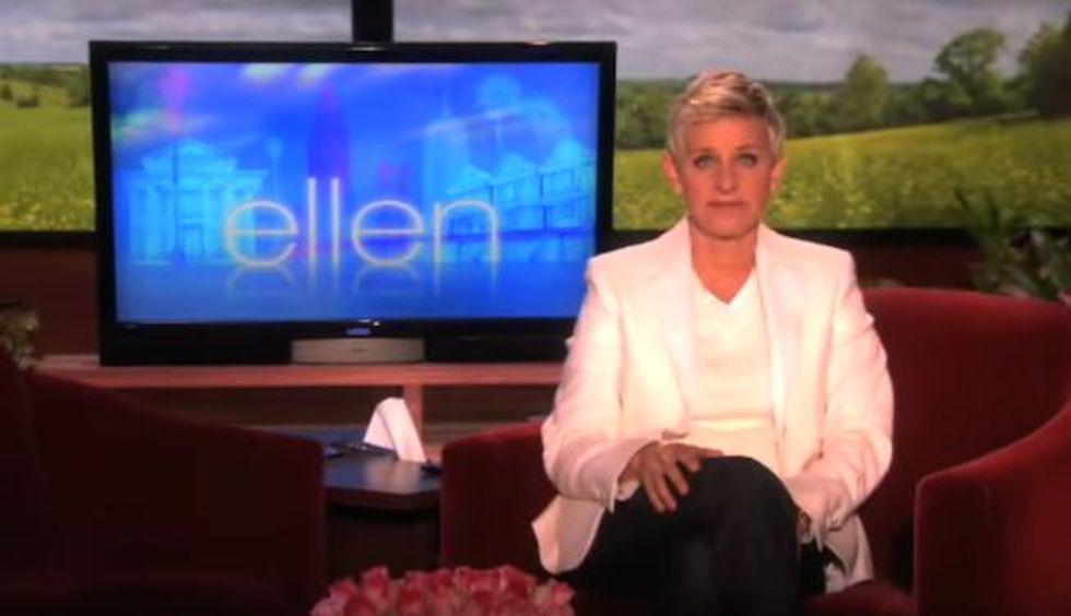 15 Epic Times Ellen DeGeneres Made Us Laugh and Cry During 2,000 ...