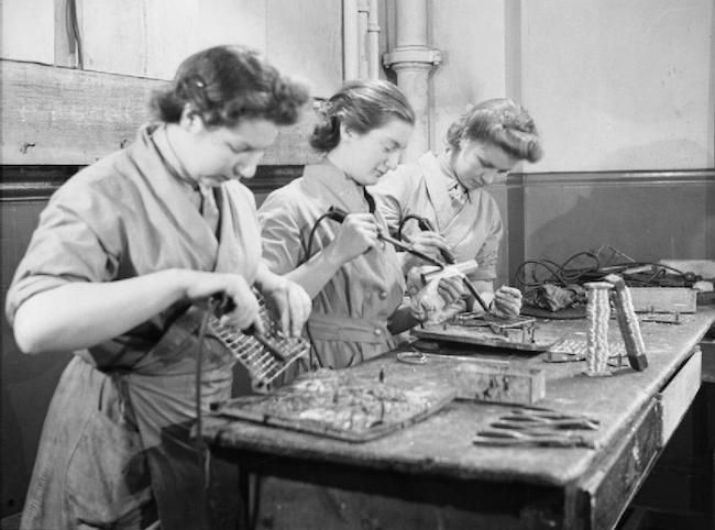 10 Vintage Photos of Hardcore Tradeswomen to Inspire Your Work Week