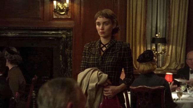 14 Pick-Up Moves We Can All Learn from Carol's Therese Belivet
