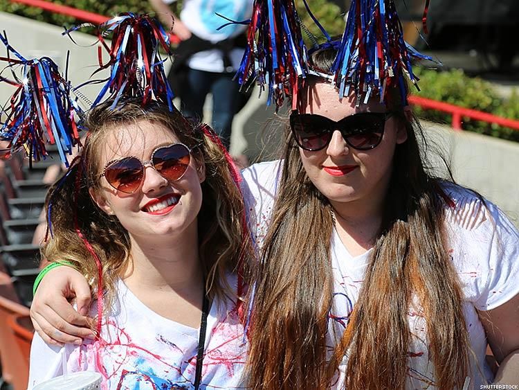 10 Reasons You Should Attend a Political Rally This Election Year