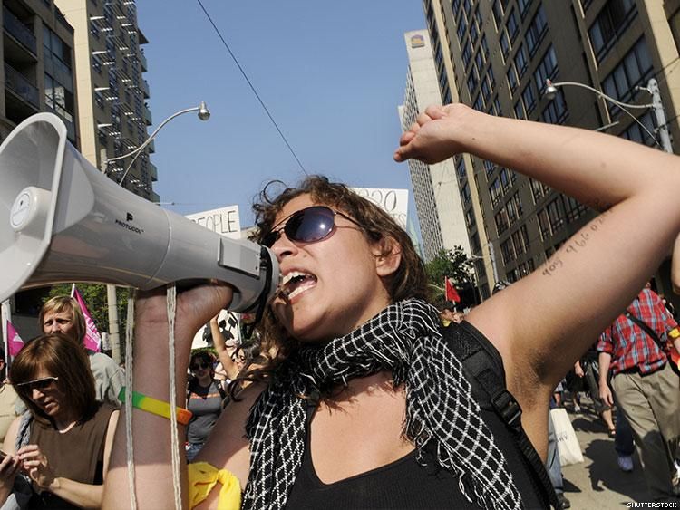 10 Reasons You Should Attend a Political Rally This Election Year