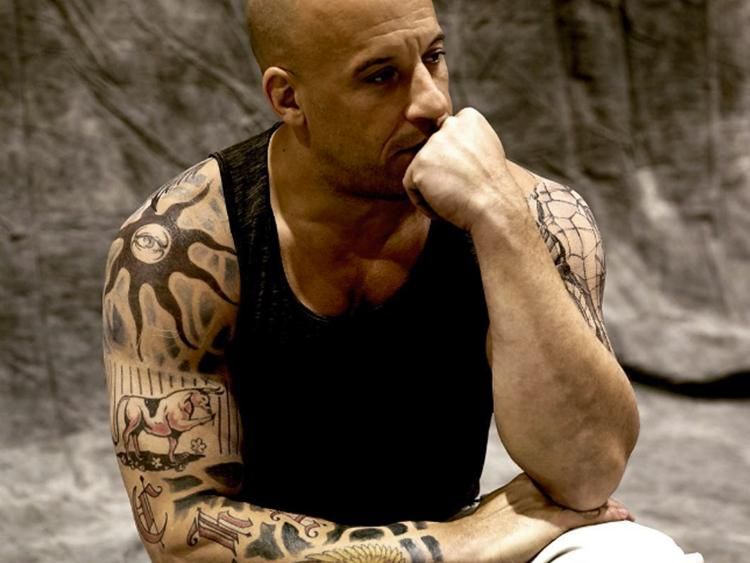 These 12 Red-Hot Instagram Studs Deserve ALL Your Hearts