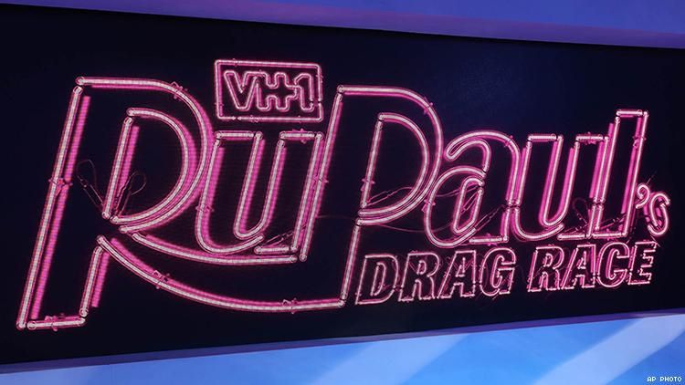 The 9 Differences Between a Drag Fan and a 'Drag Race' Fan